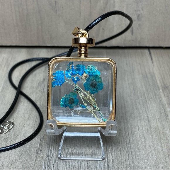 Jewelry | Pressed Blue Flowers In Square Glass Pendant Necklace With ...